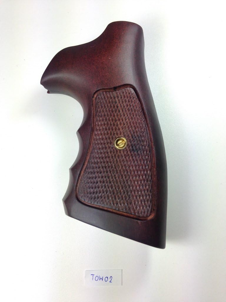 New Taurus model 82 M82 .38 special SPL. 4 inch Hardwood Wood Checkere ...